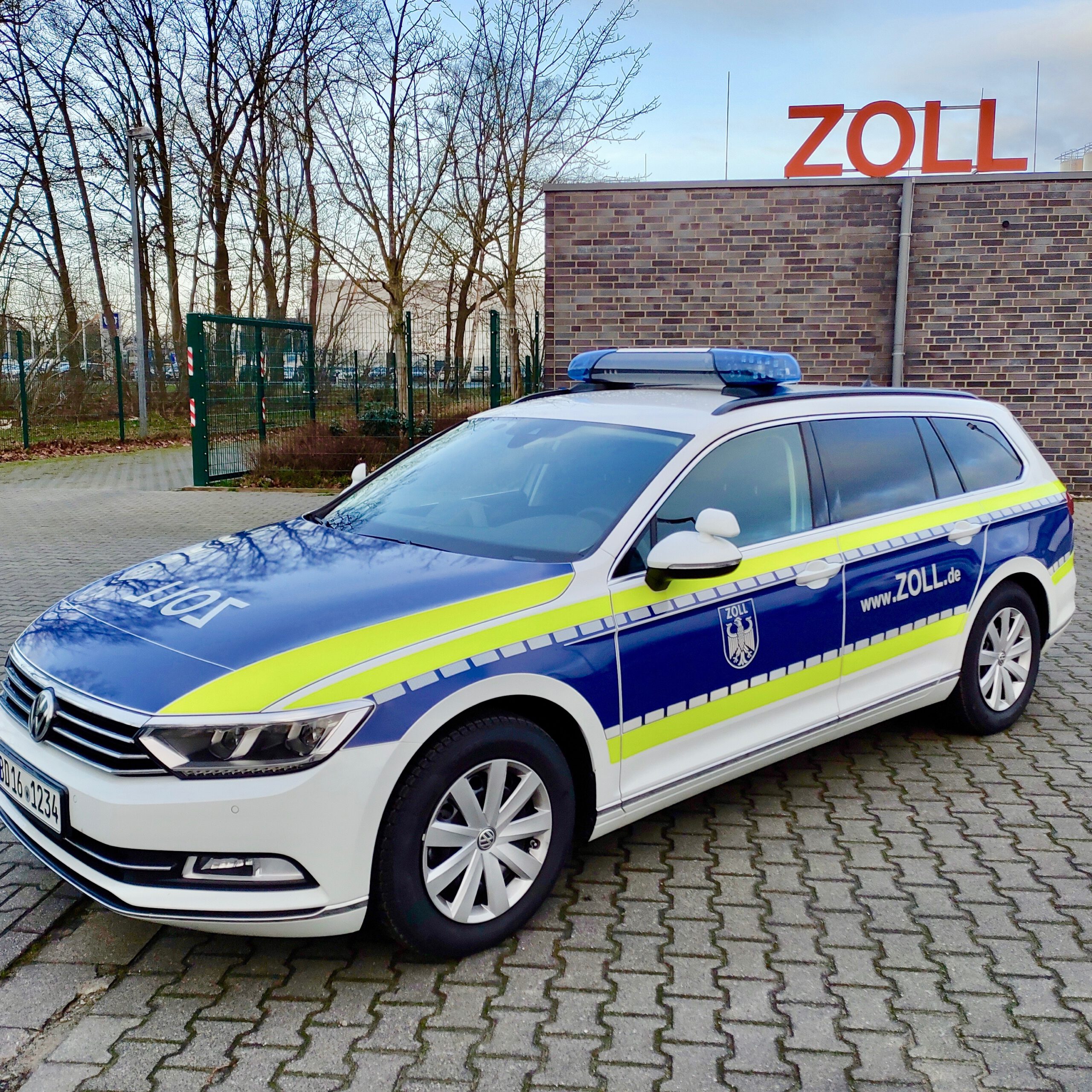 Der Gr ne Zoll Wird Blau OSKURIER Der Gr ne Zoll Wird Blau OSKURIER