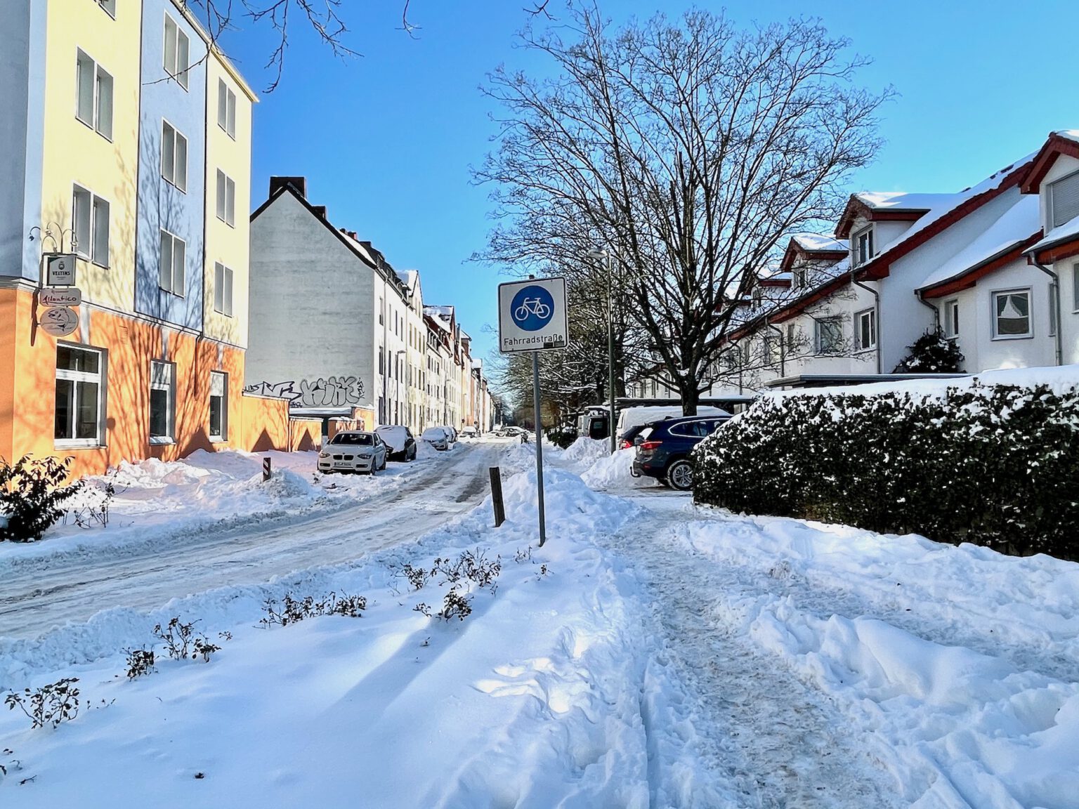 BOB: Schnee raus aus Osnabrück - Bitte räumen, nicht nur verteilen ...
